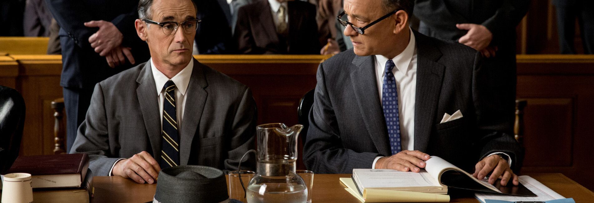 Η ΓΕΦΥΡΑ ΤΩΝ ΚΑΤΑΣΚΟΠΩΝ (BRIDGE OF SPIES) | Star TV
