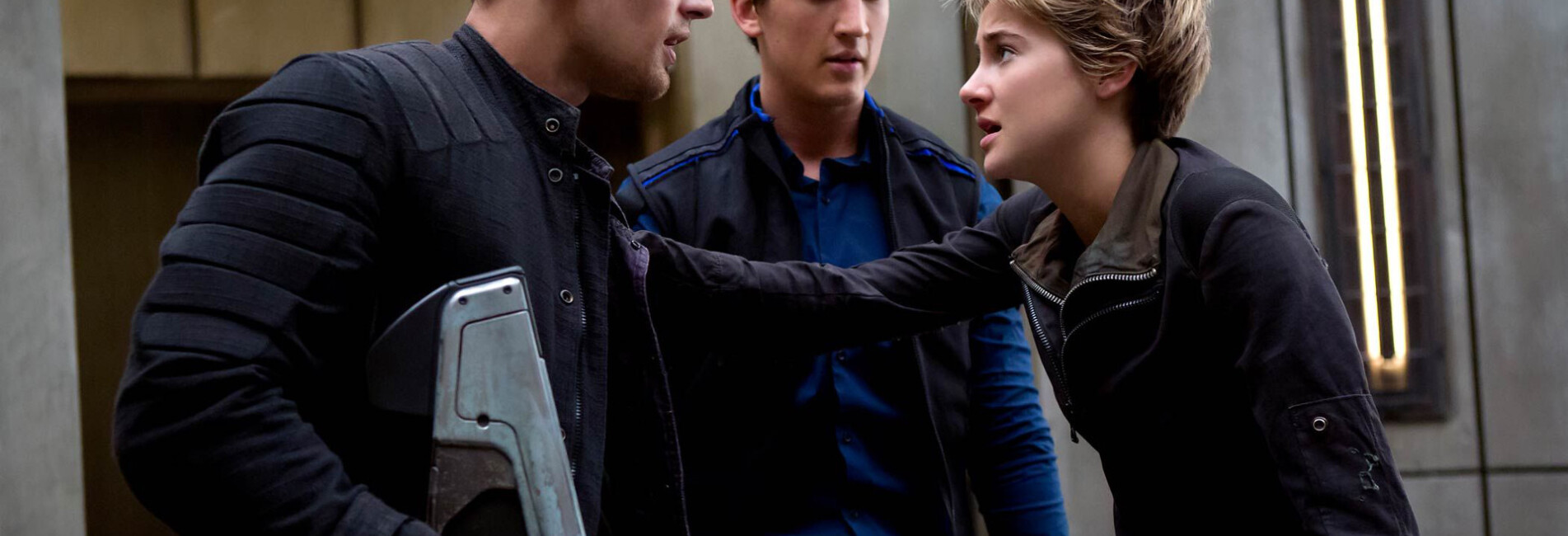 Η ΤΡΙΛΟΓΙΑ ΤΗΣ ΑΠΟΚΛΙΣΗΣ: ΑΝΤΑΡΣΙΑ (THE DIVERGENT SERIES: INSURGENT ...