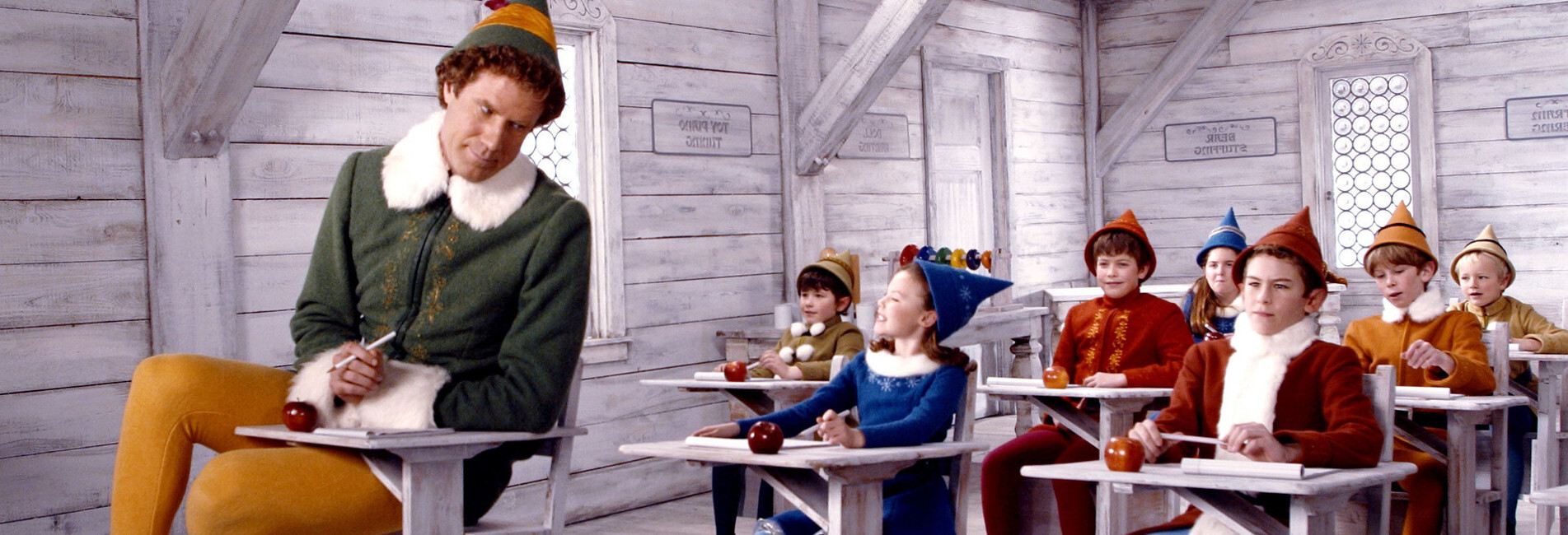 ΤΟ ΞΩΤΙΚΟ ΤΩΝ ΧΡΙΣΤΟΥΓΕΝΝΩΝ (ELF) | Star TV