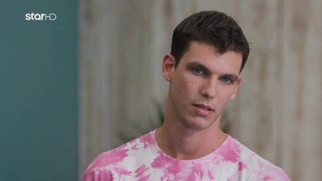 GNTM 3 | Polaroid φωτογράφιση με τη βοήθεια του Βασίλη Μίχα | Star TV