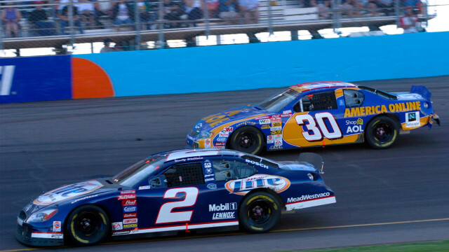 NASCAR: THE IMAX EXPERIENCE | Star TV